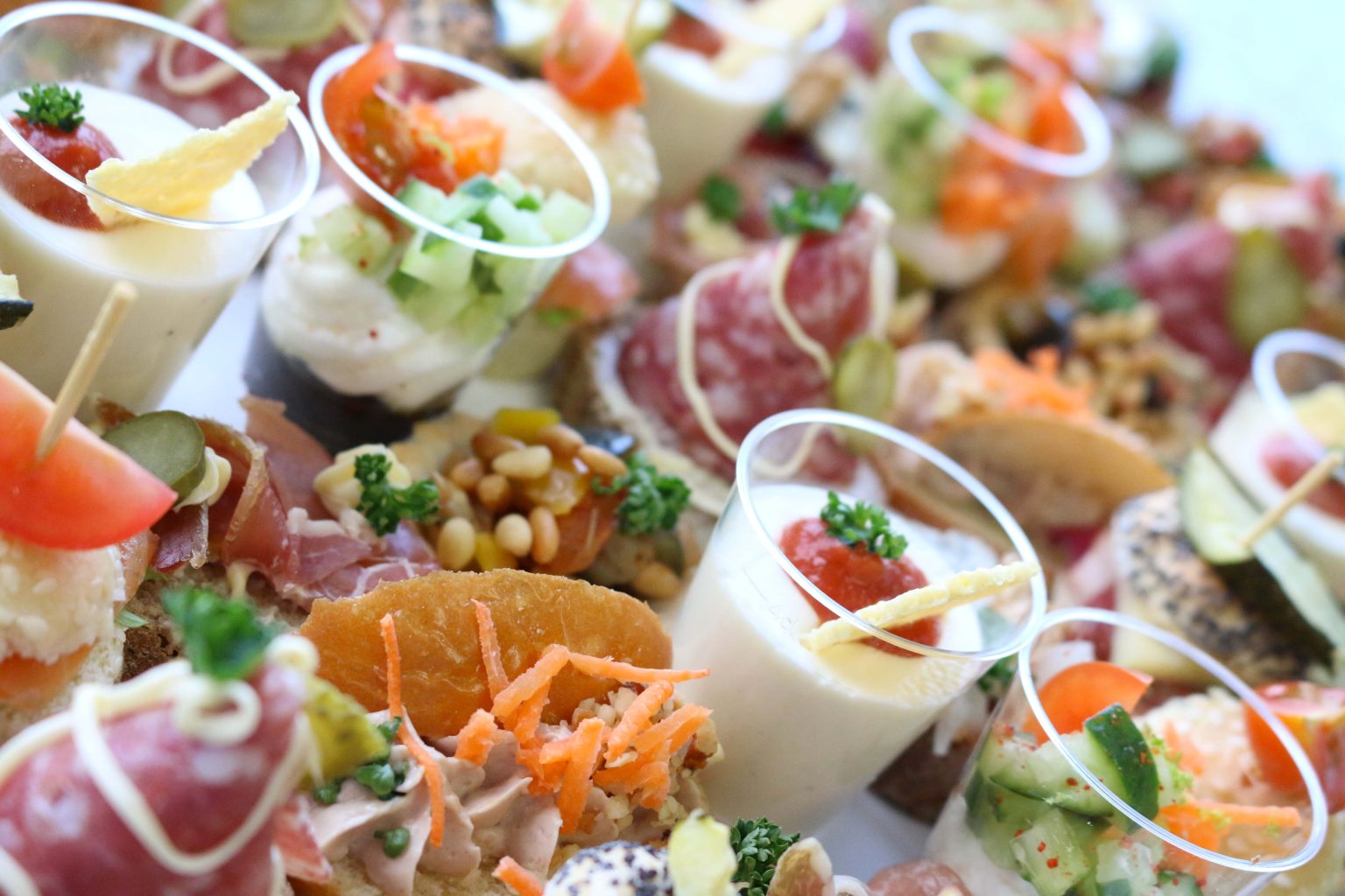 Prestations traiteur pour vos buffets et évènements - Crous Clermont ...
